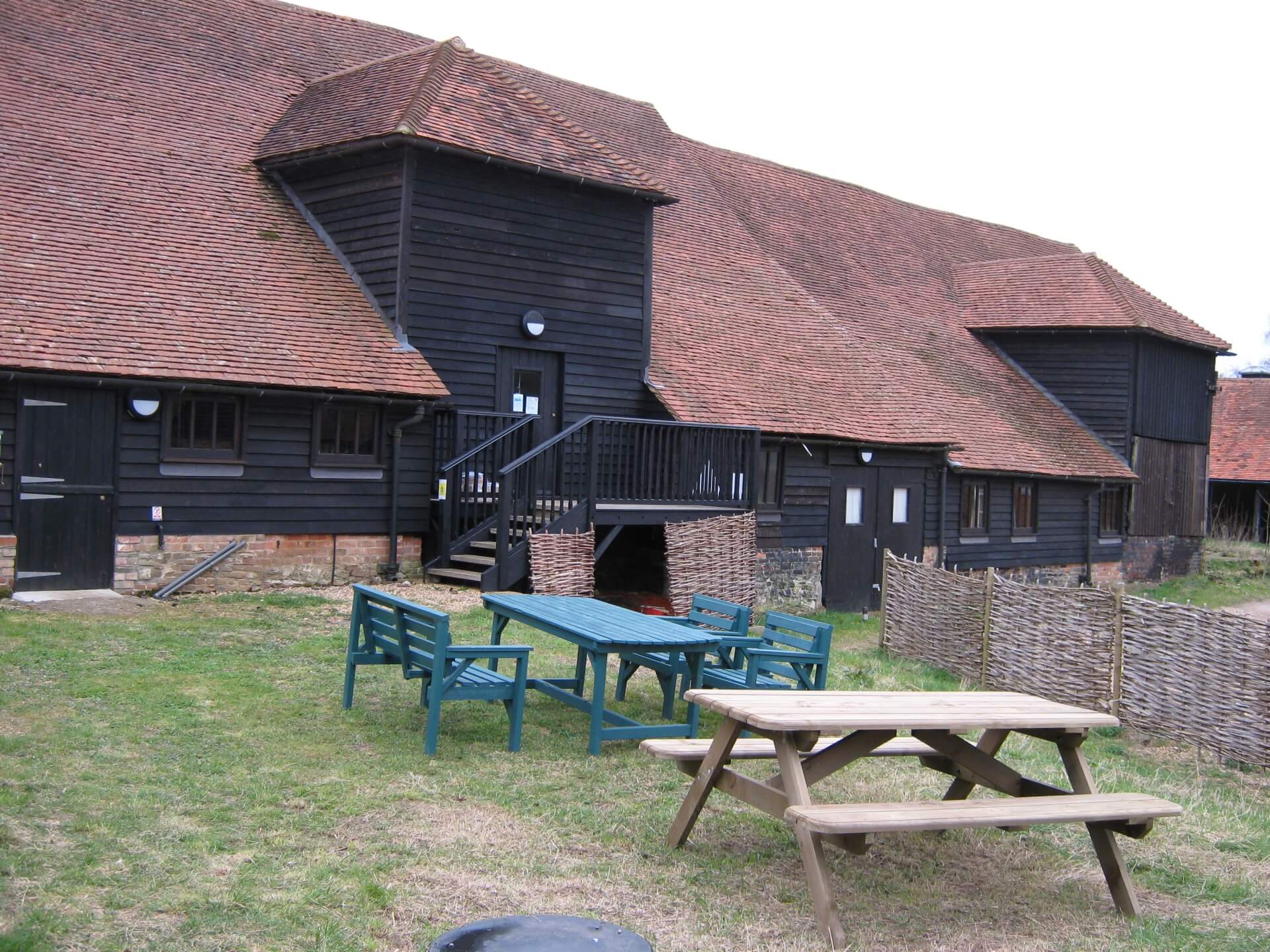 YHA Puttenham Camping Barn remains open. - Independent Hostels
