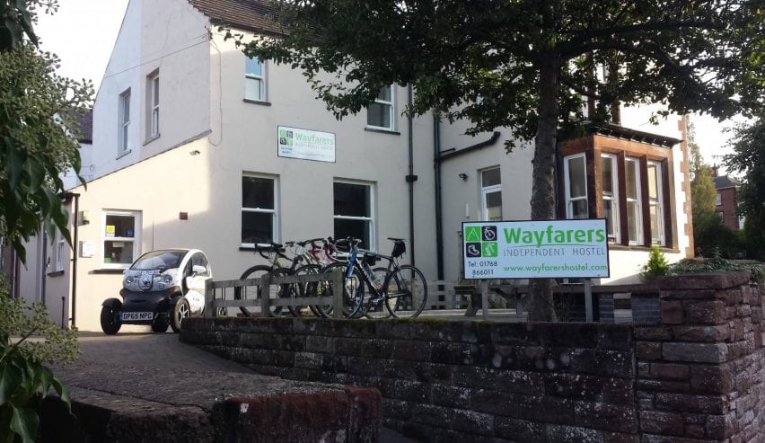 All this and the cute electric runaround car too! - Independent Hostels