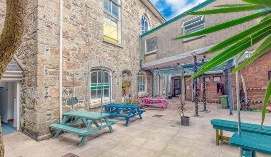 Independent Hostel Guide | Independent Hostels in the UK