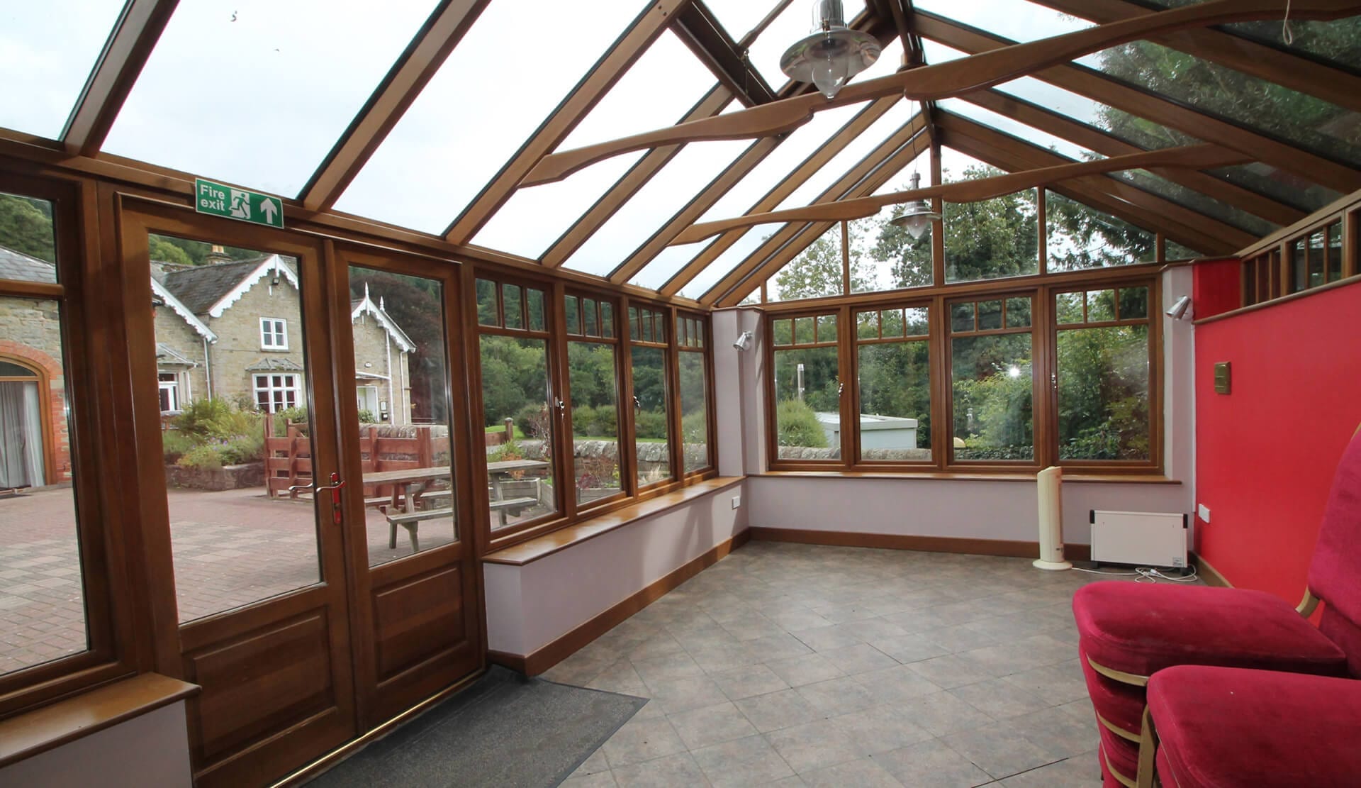 Dunfield House | Self Catering Accommodation