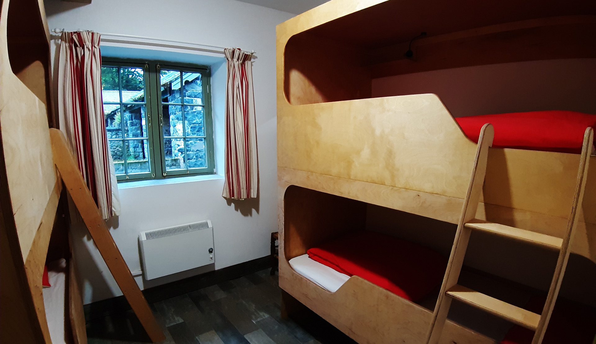 Platts Farm Bunkhouse | Self Catering Accomm