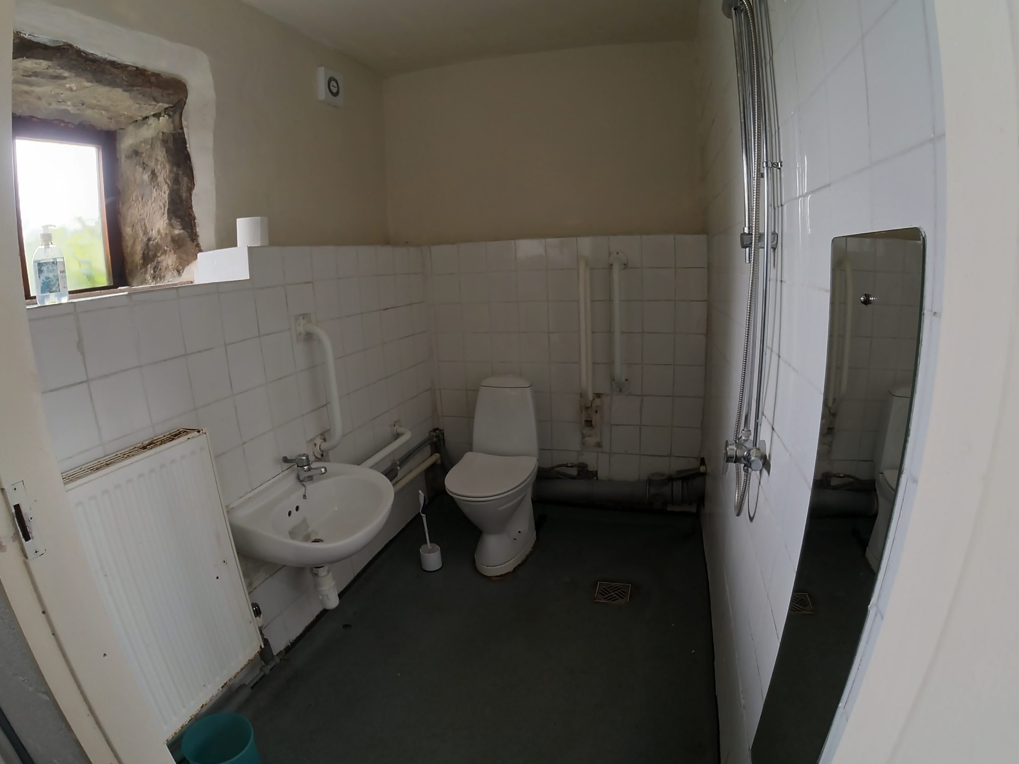 Accessible features at Yorkshire group hostel - Independent Hostels