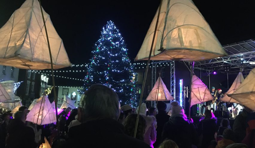 Ashbourne Christmas Lantern Parade - Independent Hostels