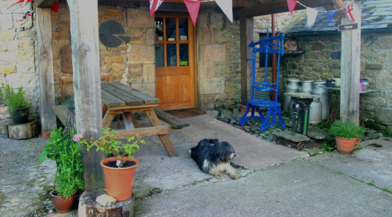 Slack House Farm | Self Catering Accommodation