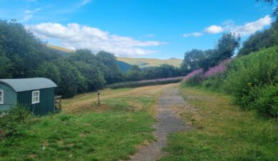 Dinas Castle Inn Bunkhouse | Self Catering Accomm
