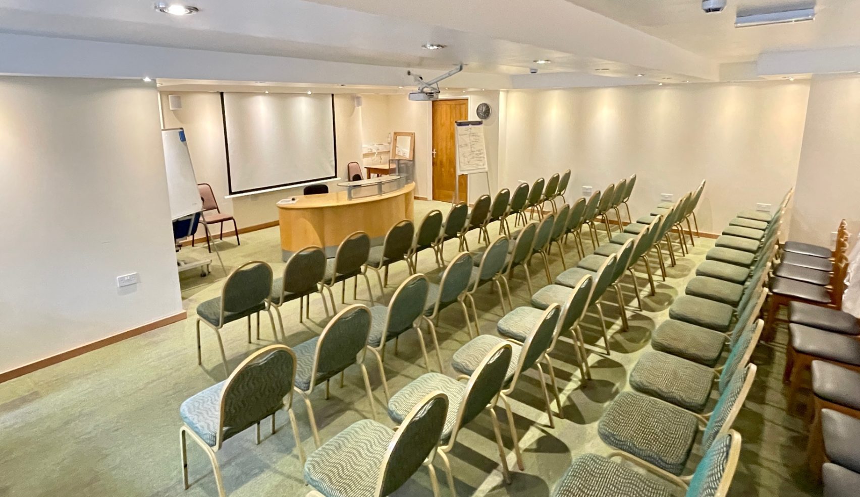 Snowdon Lodge Group Hostel | Self Catering Accomm