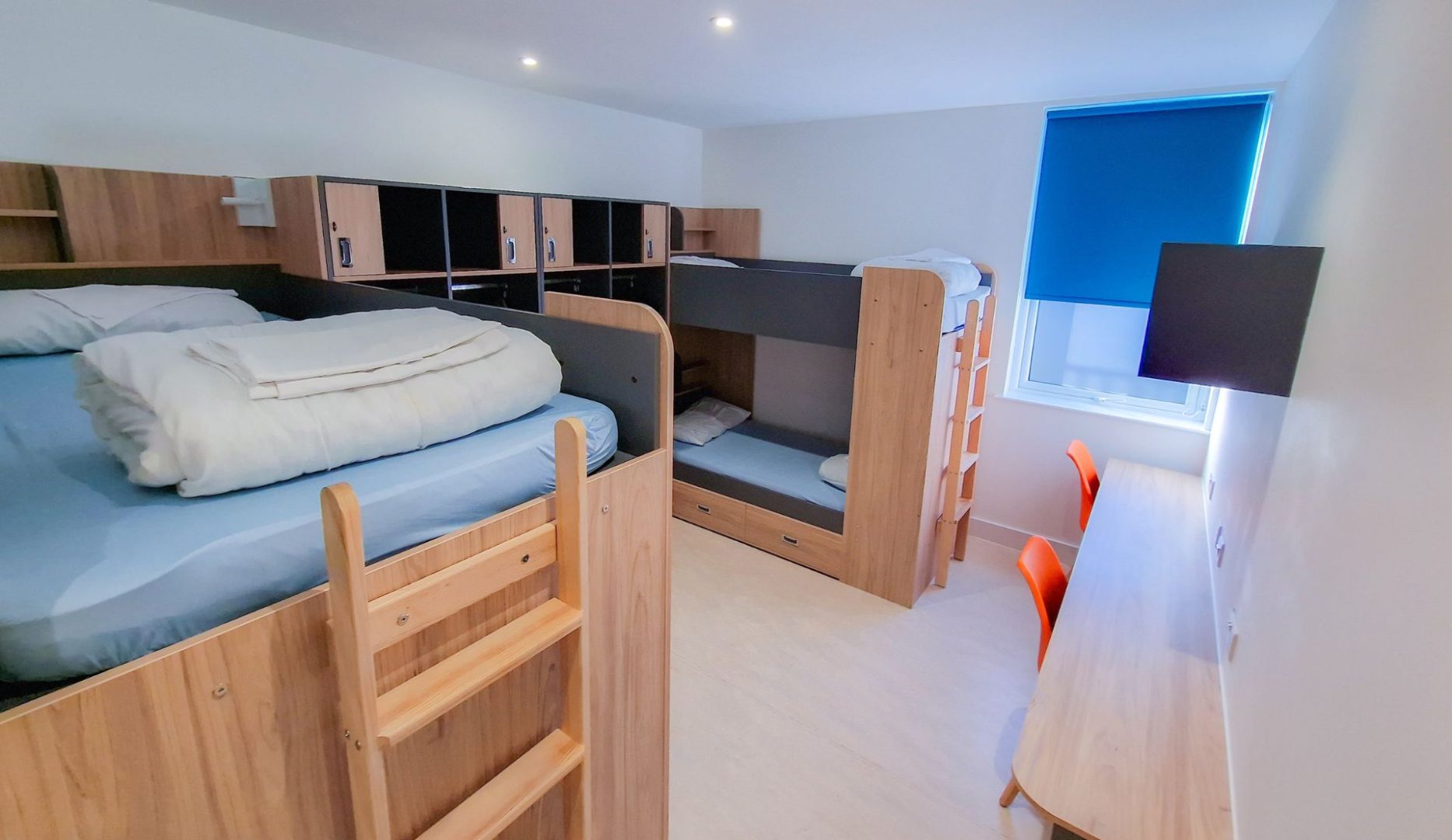 Cowes Base Camp UKSA | Self Catering Accomm
