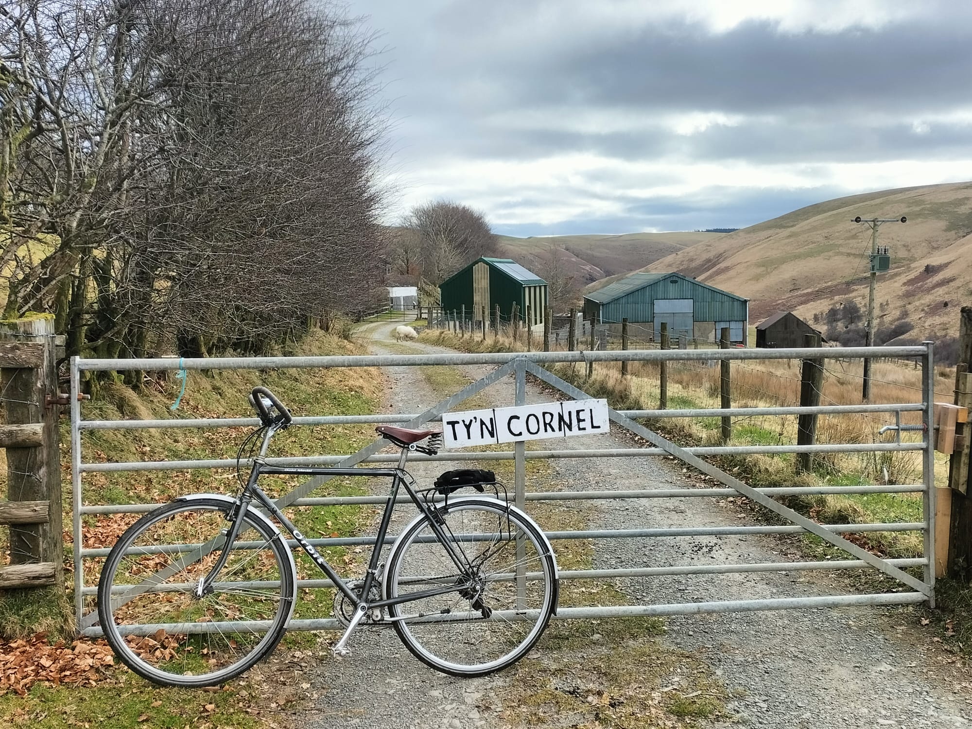 Stay at Tyncornel for Easter and see Cambrian Mountains in Spring ...
